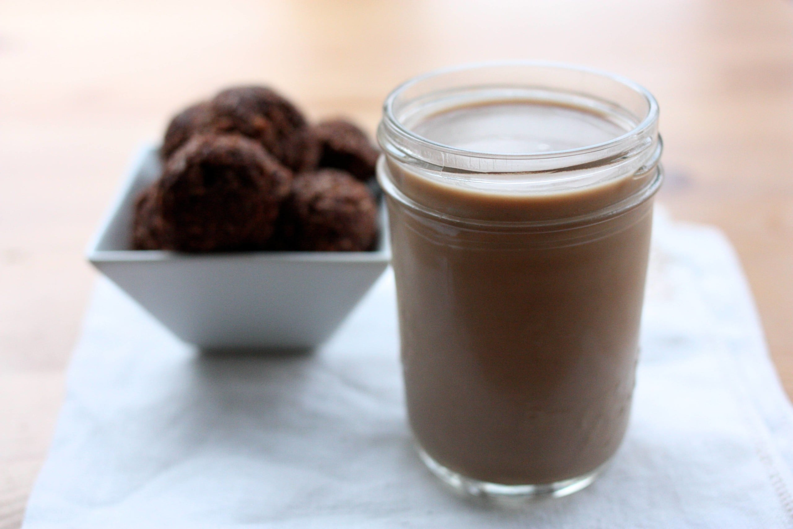 Chocolate Maca Almond Milk. Bonus Recipe for Chocolate Maca Macaroons ...